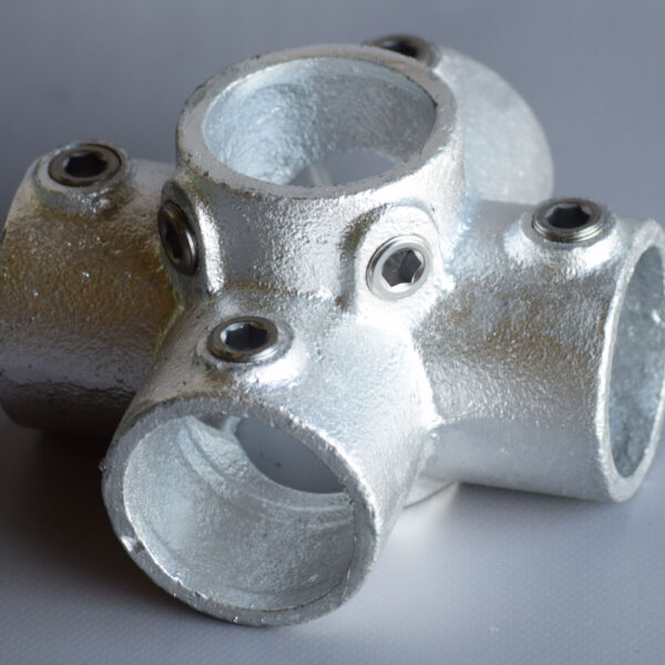 4-Way Quad Pipe Fitting for Indoor Playground Structures | Go Play Systems