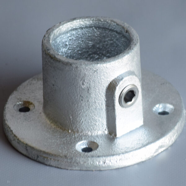 Foot Pipe Fitting for Indoor Playground Structures | Go Play Systems